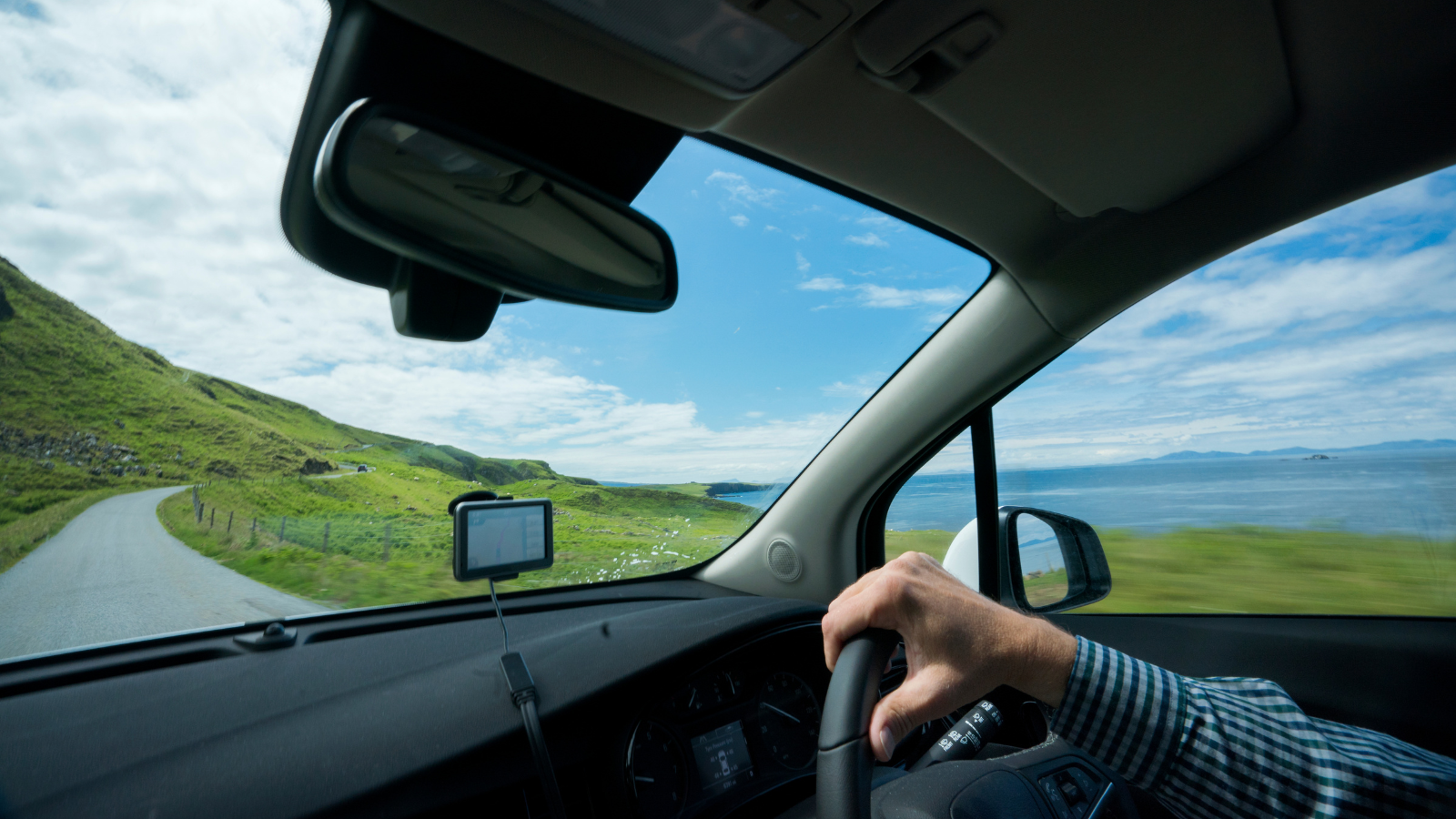 Overtaking Rules: Where Should You Avoid Overtaking?