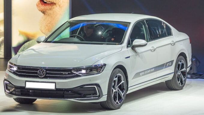 What is a Saloon Car? Everything You Need to Know!