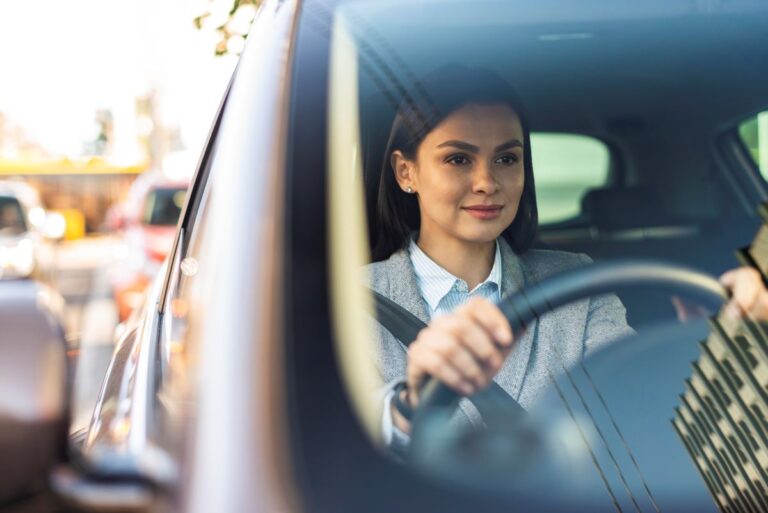 Overtaking Rules: Where Should You Avoid Overtaking?